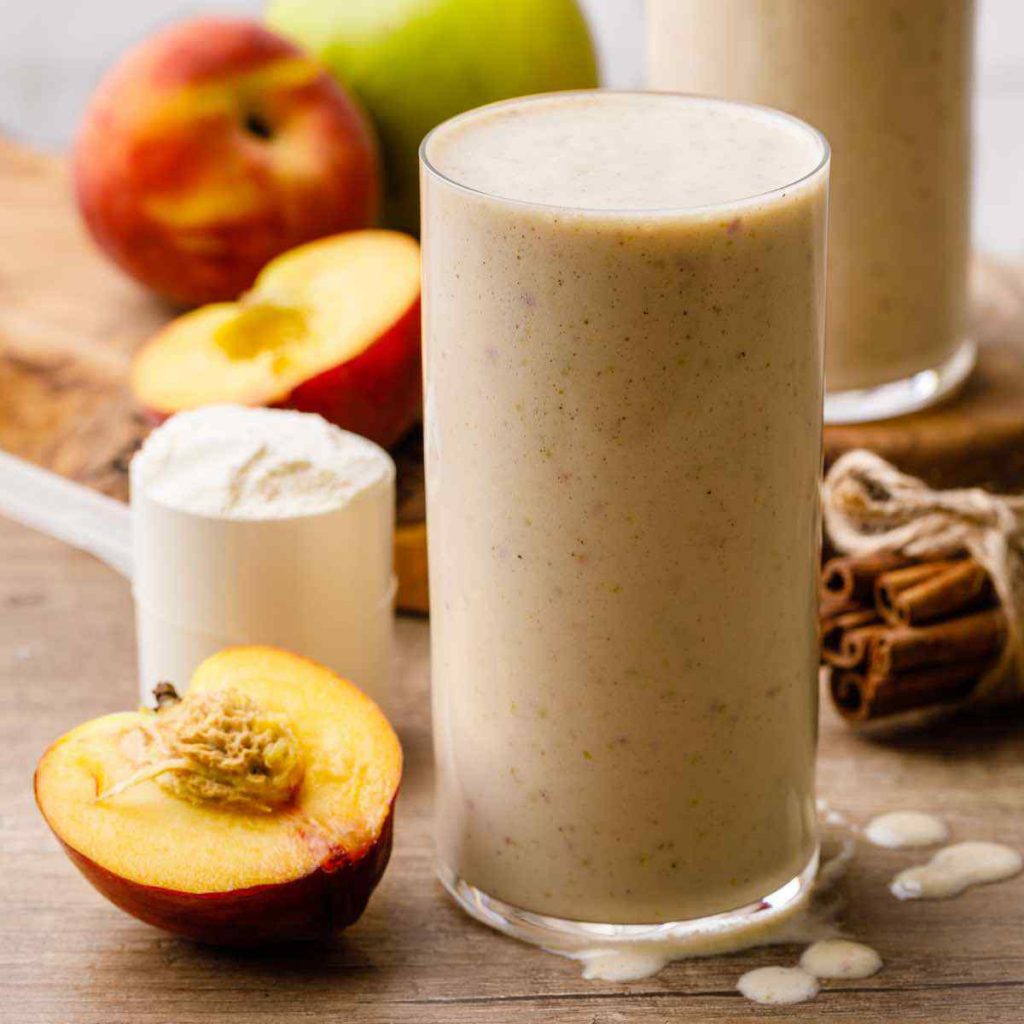 5-Minute Apple Protein Smoothie for Quick Nutrition On the Go - Blender ...